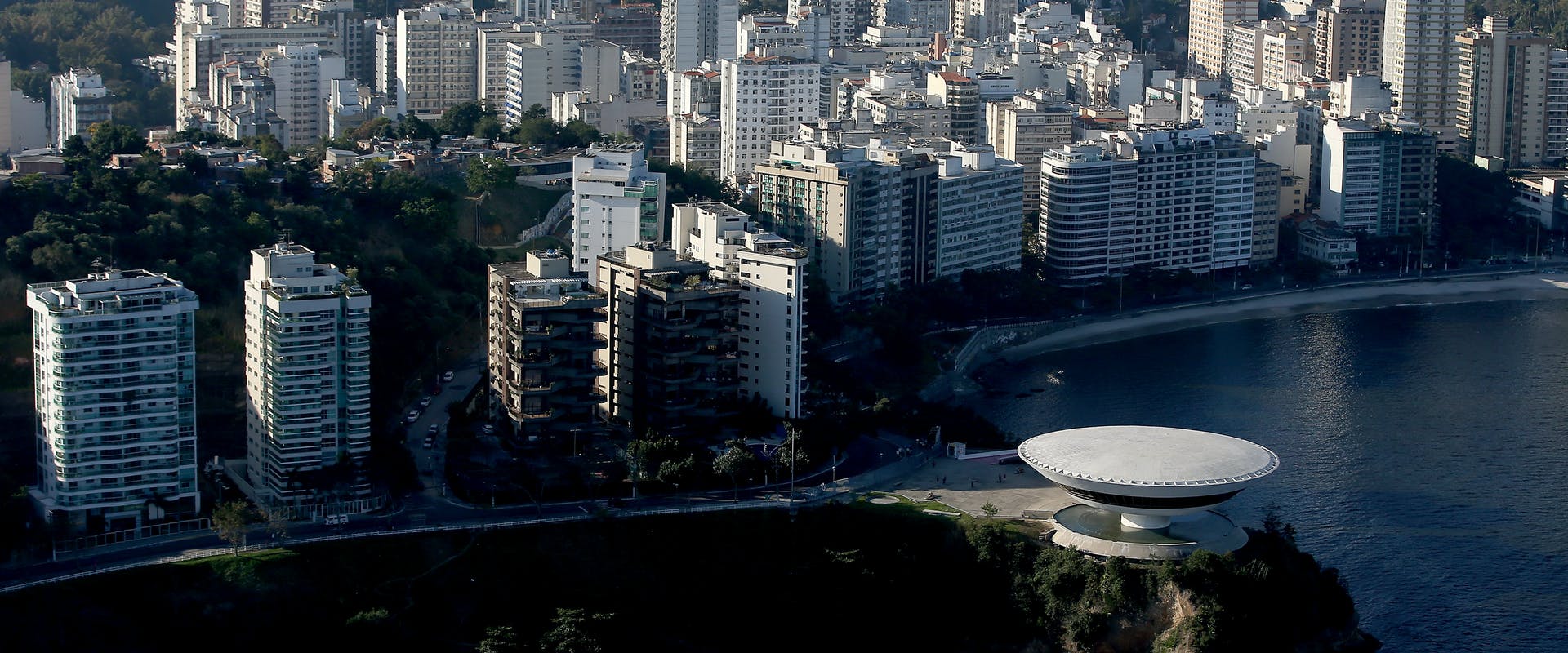 O que é metrópole? Definição, principais tipos e características